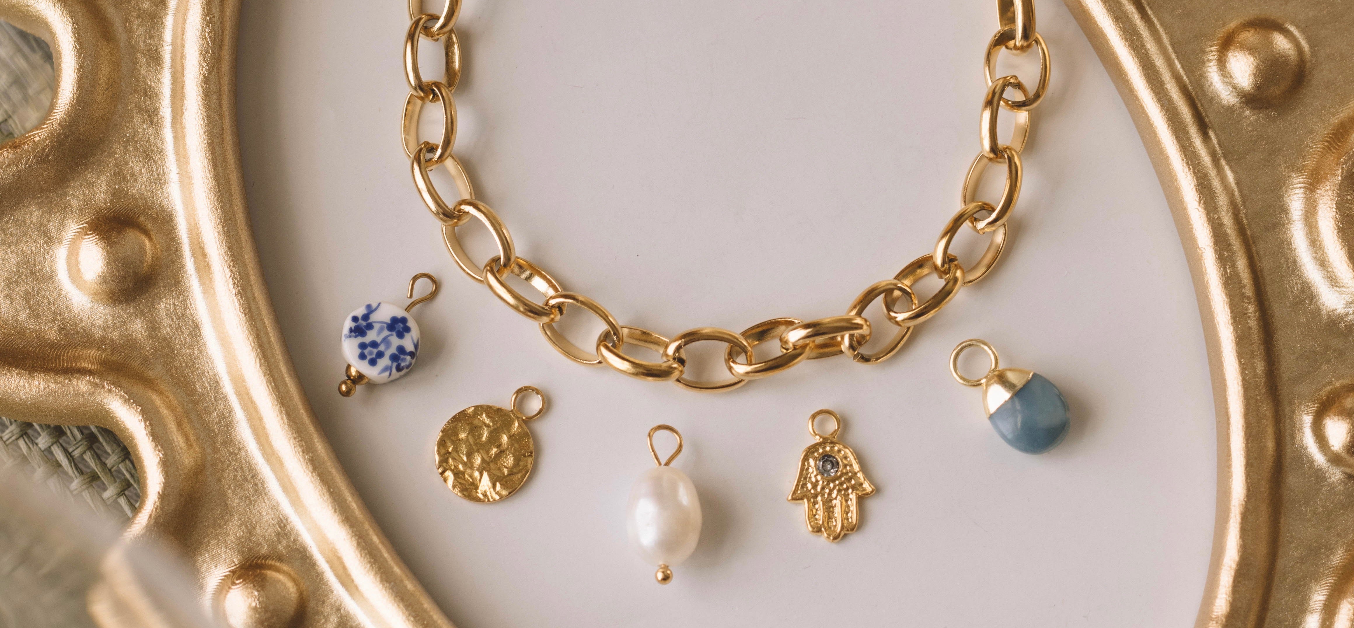 Chaînes à breloques – Ken & Jame